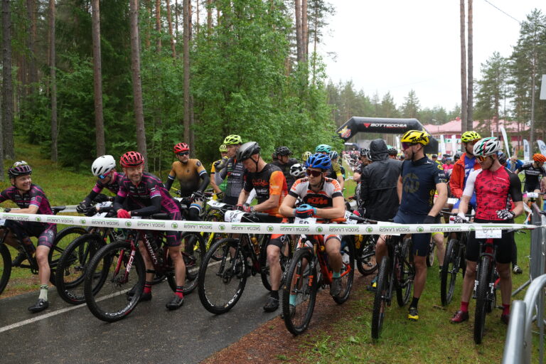 Bosch Eesti Rattamaratonid : Alutaguse 2021 - CC Rota Mobilis